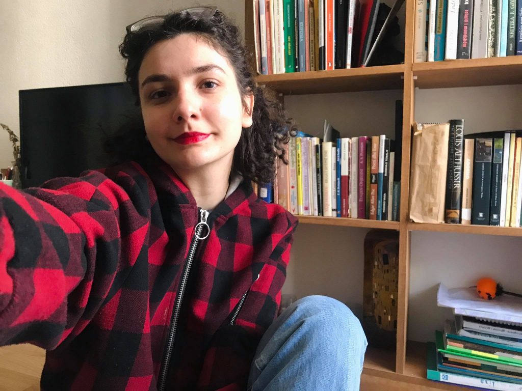 Edona Haziraj – Rrugëtimi i saj në STEM dhe aplikacioni “Rectify” – Grazeta